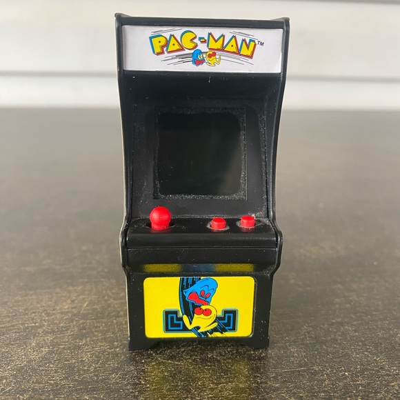 Video Games & Consoles | Pac Man Keychain Arcade Game 219 Bandai Namco ...